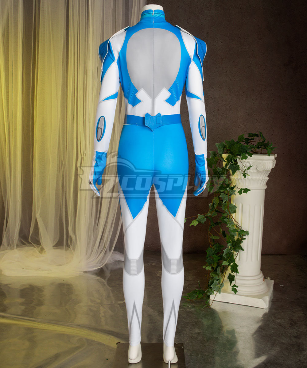 Invisible Woman Cosplay