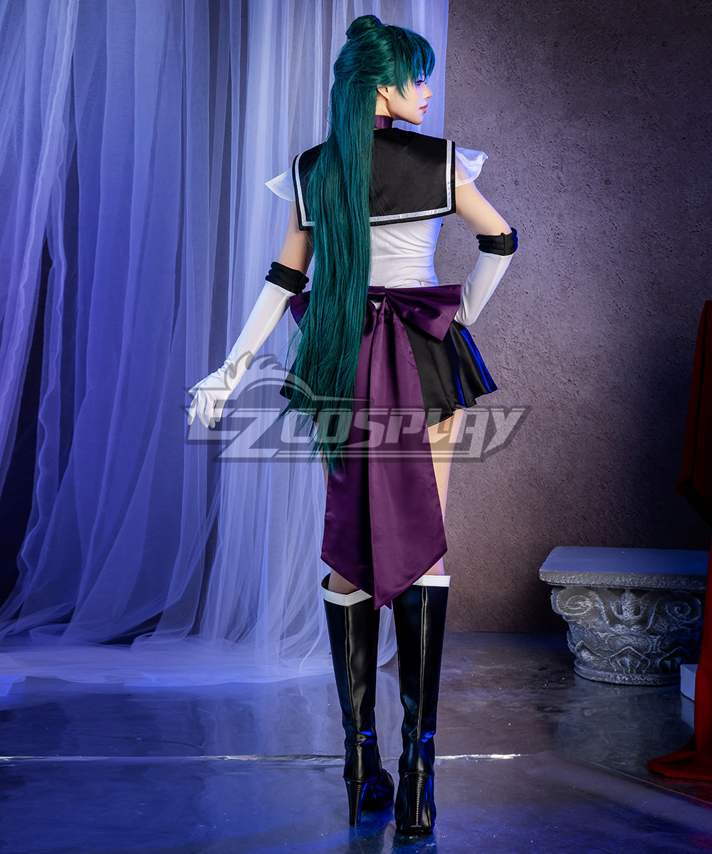 Super Sailor Pluto Cosplay